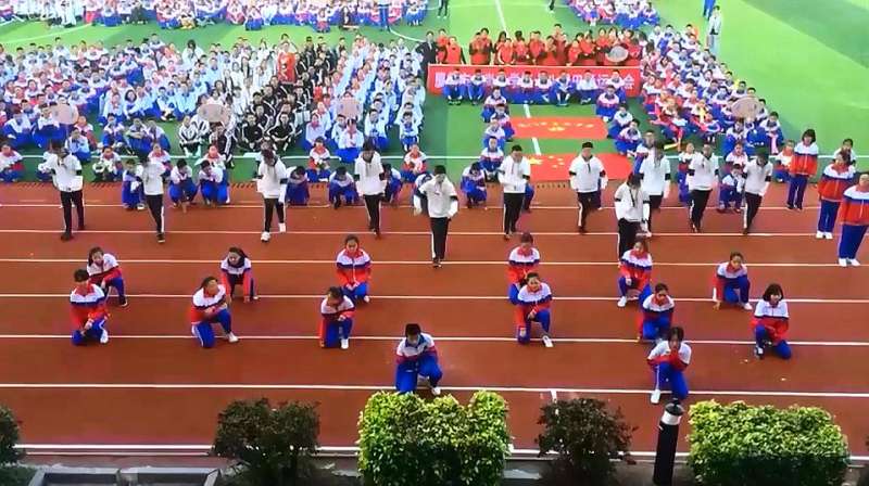 别人班级的男生,班草运动会上跳鬼步舞,全场最吸引人的节目