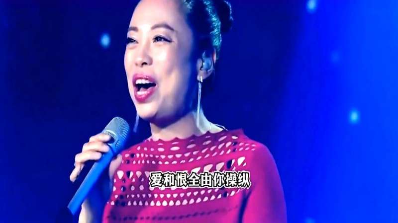 韩红、黄绮珊对唱《离不开你》惊艳飙高音,堪称神仙打架!