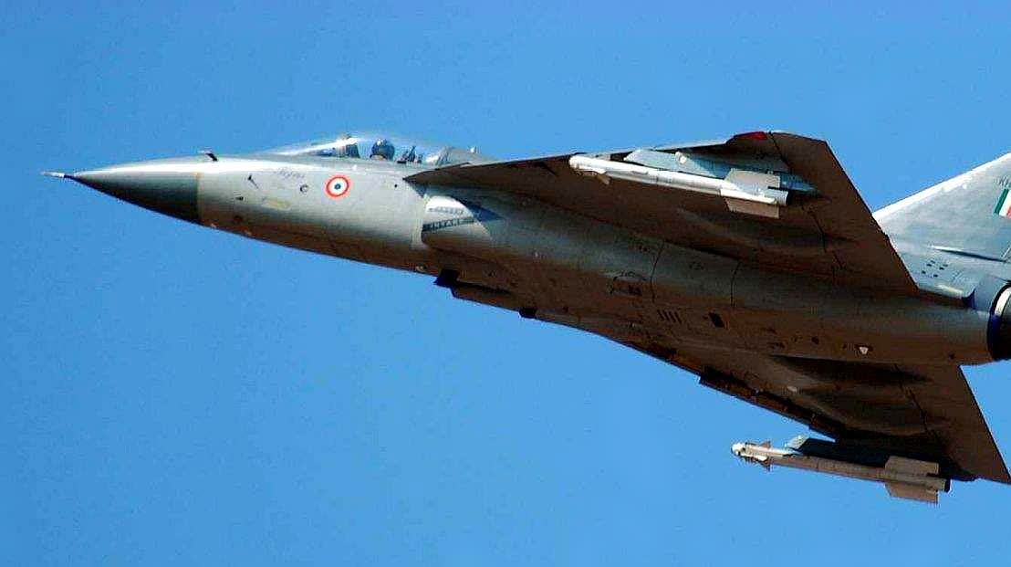 印度公布战机采购计划,未来会引进450架,将部署在北部西部边境