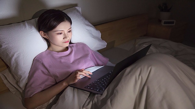 到底几点睡觉算熬夜?想知道自己是否熬夜,一个因素要达标