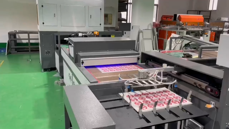 运行起来的丝印机是什么样的?你一定没见过-【涛兴印刷】