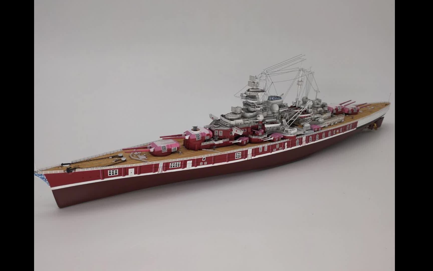 【模型船】小号手 1/700 提尔比茨