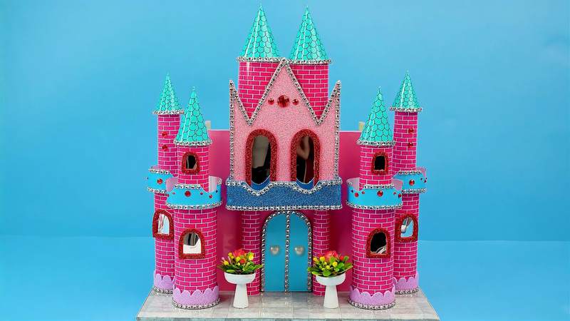 DIY迷你娃娃屋,纸箱制作的粉红色大城堡