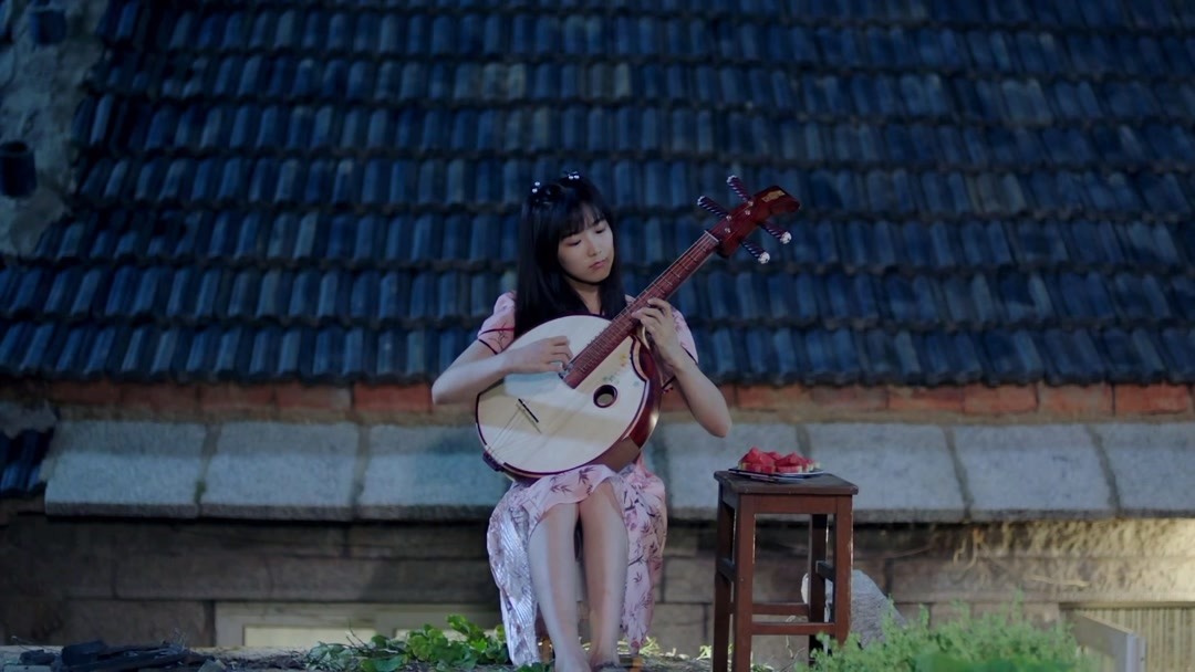 《闪光少女》贝贝塔塔寻不到知己很思念陈惊 想念民乐团的时光