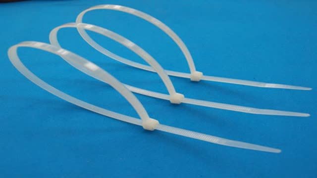 拆扎带不用剪刀,找到这个开关就搞定,太实用了,不会的都学学