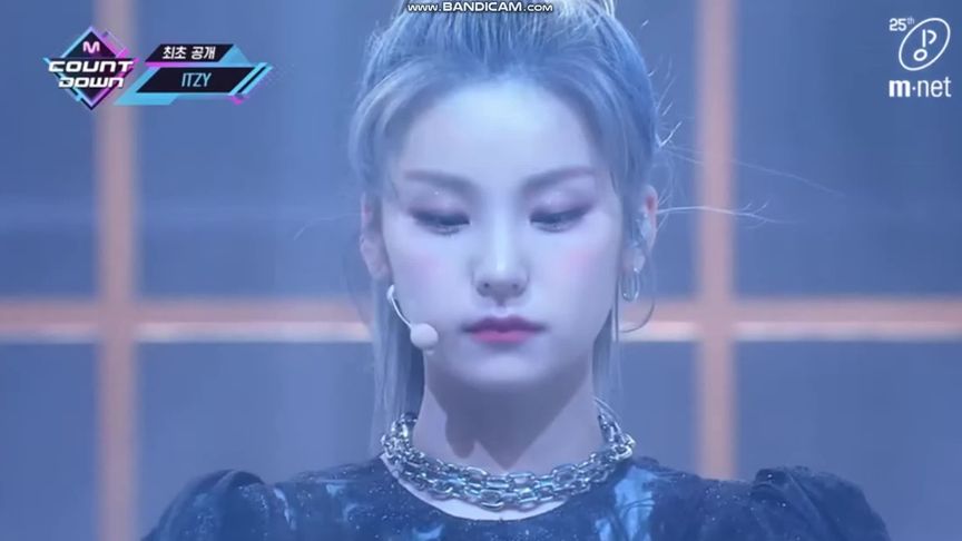 ITZY:韩国新生代女子组合,人靓舞美