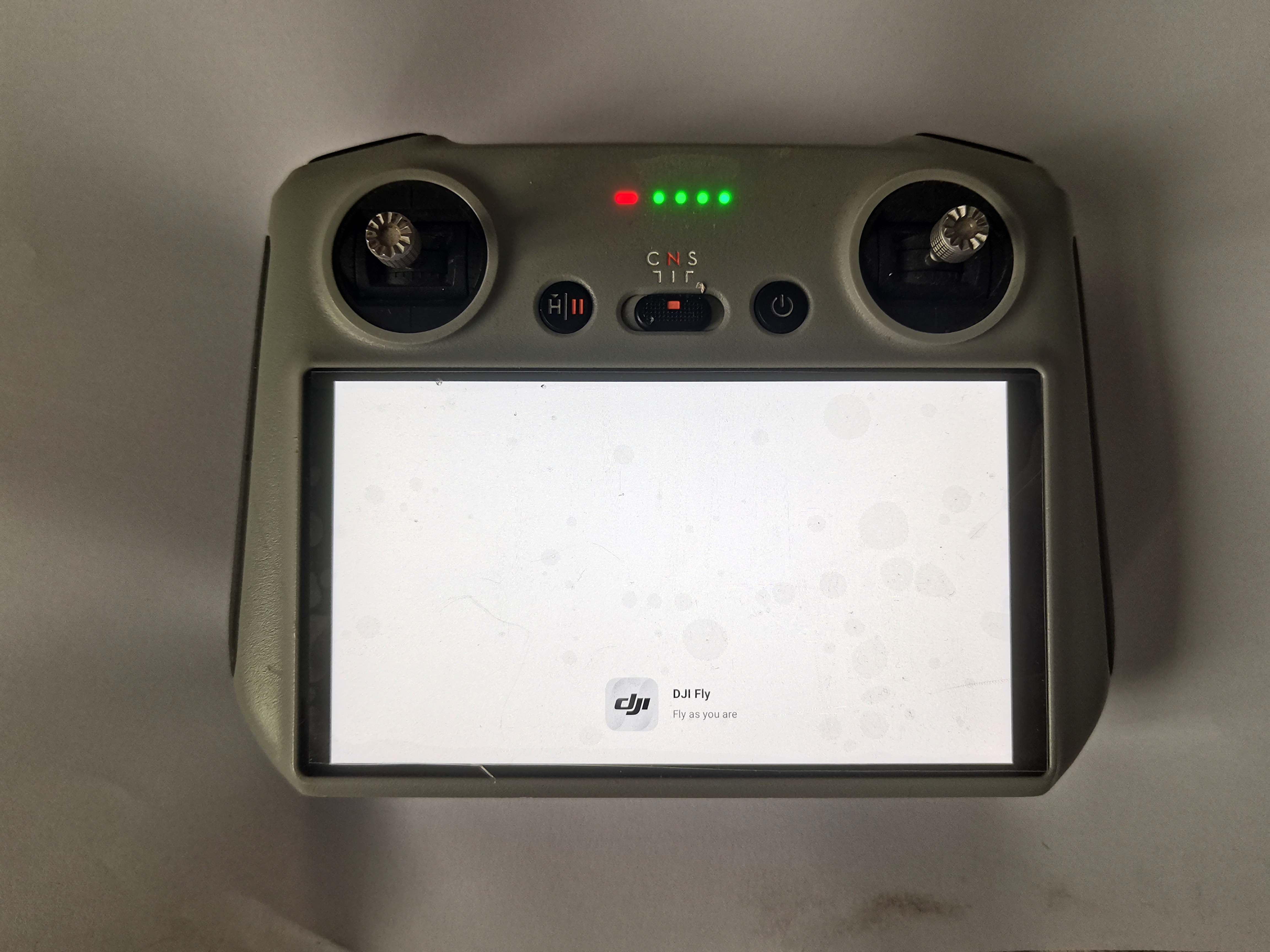 吐槽一下大疆无人机RC N1带屏遥控器,俗称小白控,让人既爱又恨