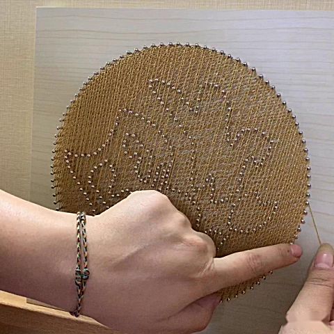 福字钉子绕线画教程。缘份饰品2007