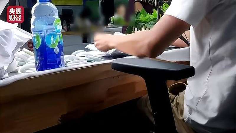 3·15晚会曝光丨有演员有剧本!翡翠直播“越境交易”全是演戏!缅甸...