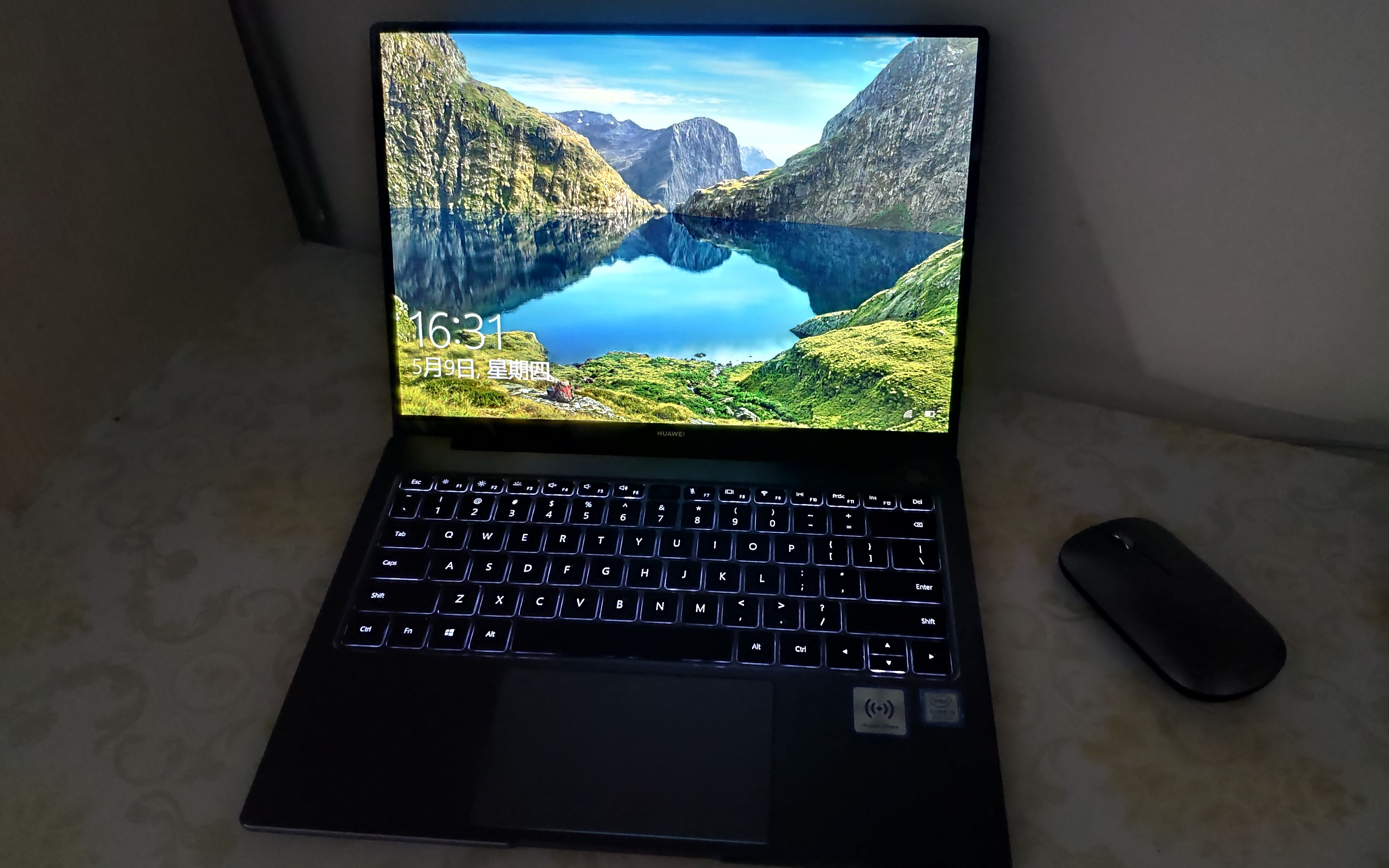 【新品开箱Huaweimatebook14】大学生的第一台电脑~颜值炒鸡高!