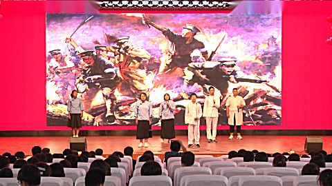 立发中学举行第22届推普周暨庆国庆诗文朗诵比赛高一3班诗朗诵