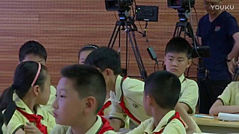 ...《乘法分配律》新安县新城实验小学(小学数学优质课及微格课教学研