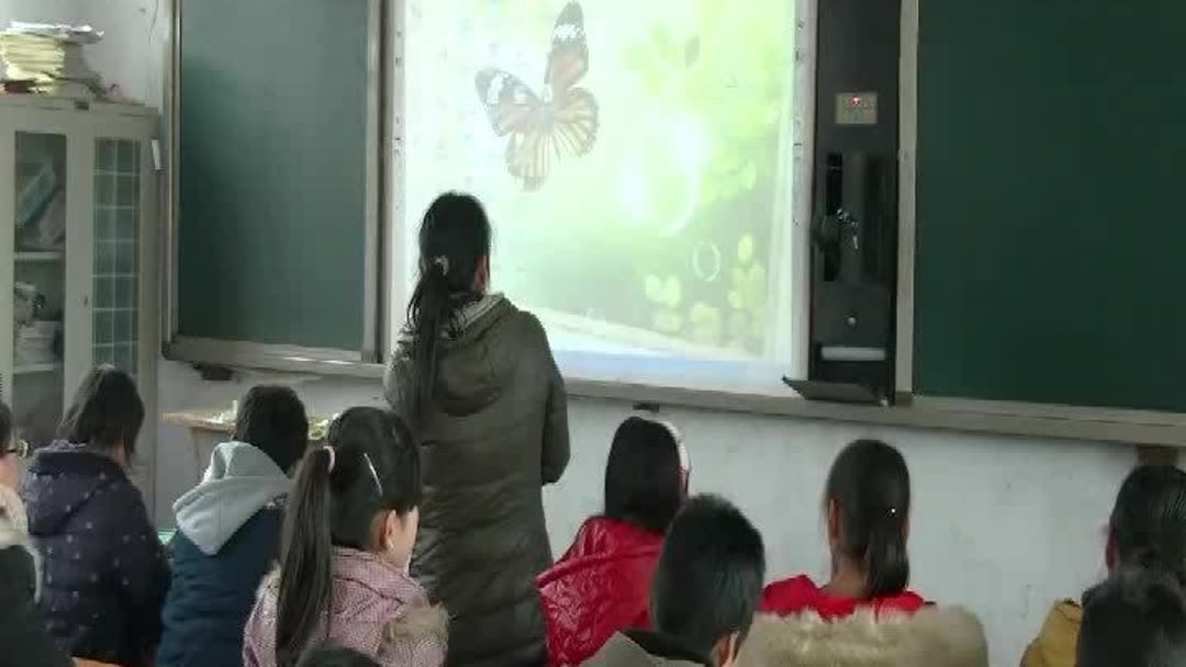 初中美术_人美2011课标版_12.面具的设计制作13