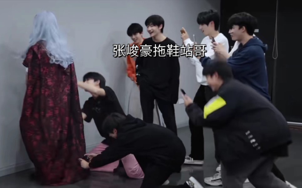 [TF三代]张泽禹生日惊喜服装之兄弟们的反应