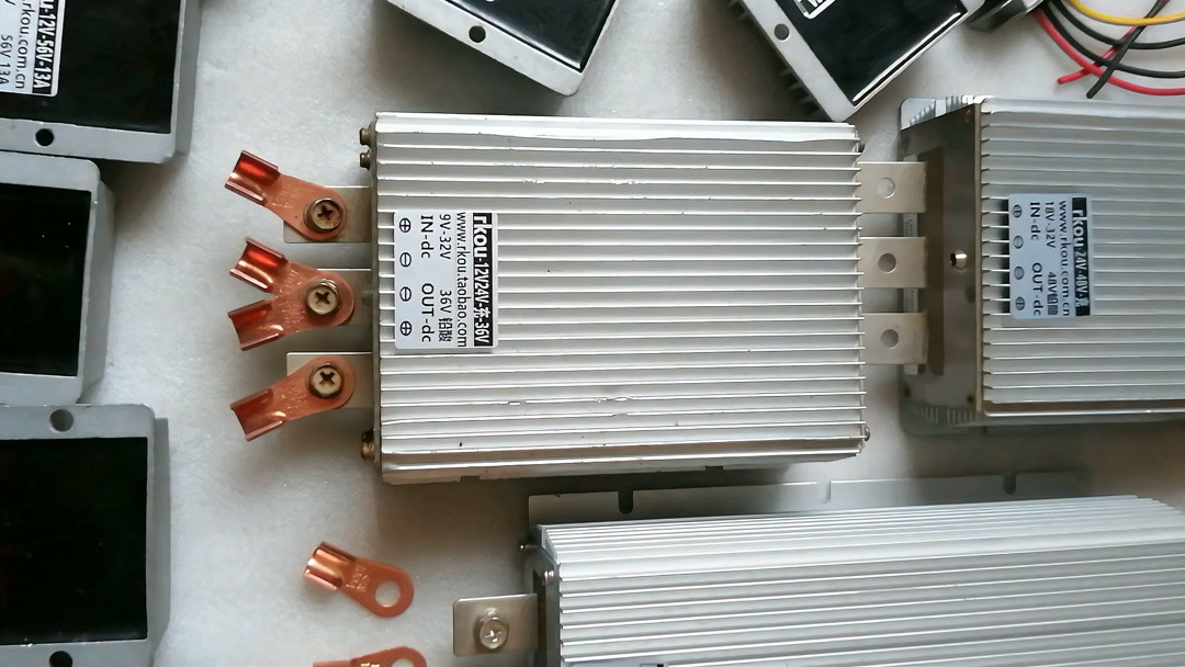 12伏充36伏电池,24伏充36伏,充电电流2A至50A可选