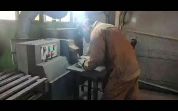 大亚砂轮机使用现场实拍