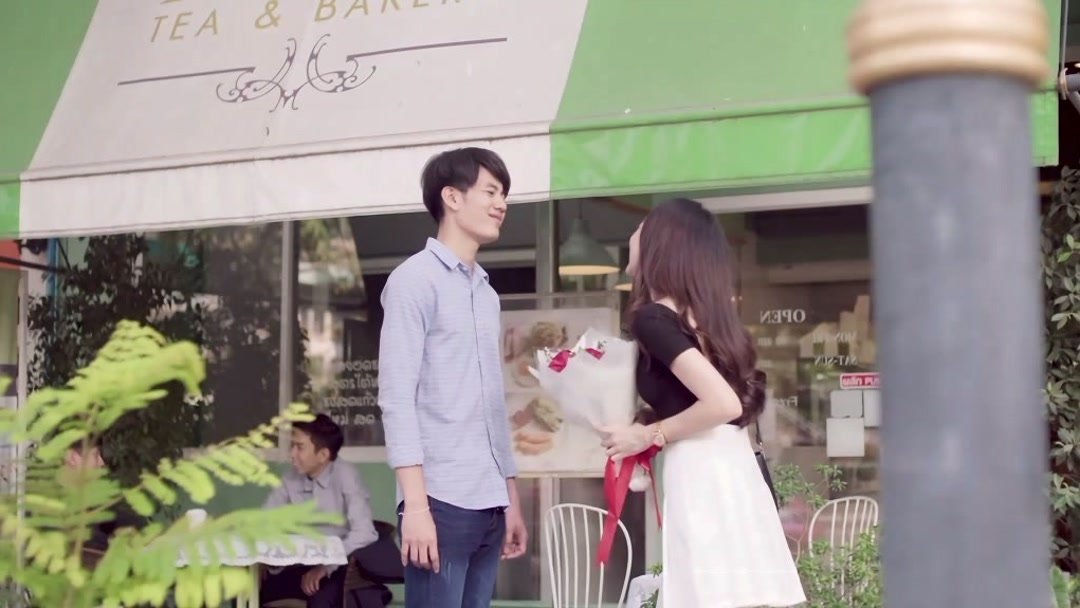 《泰版匆匆那年》陈寻到校园回忆以前 以前的青春啊