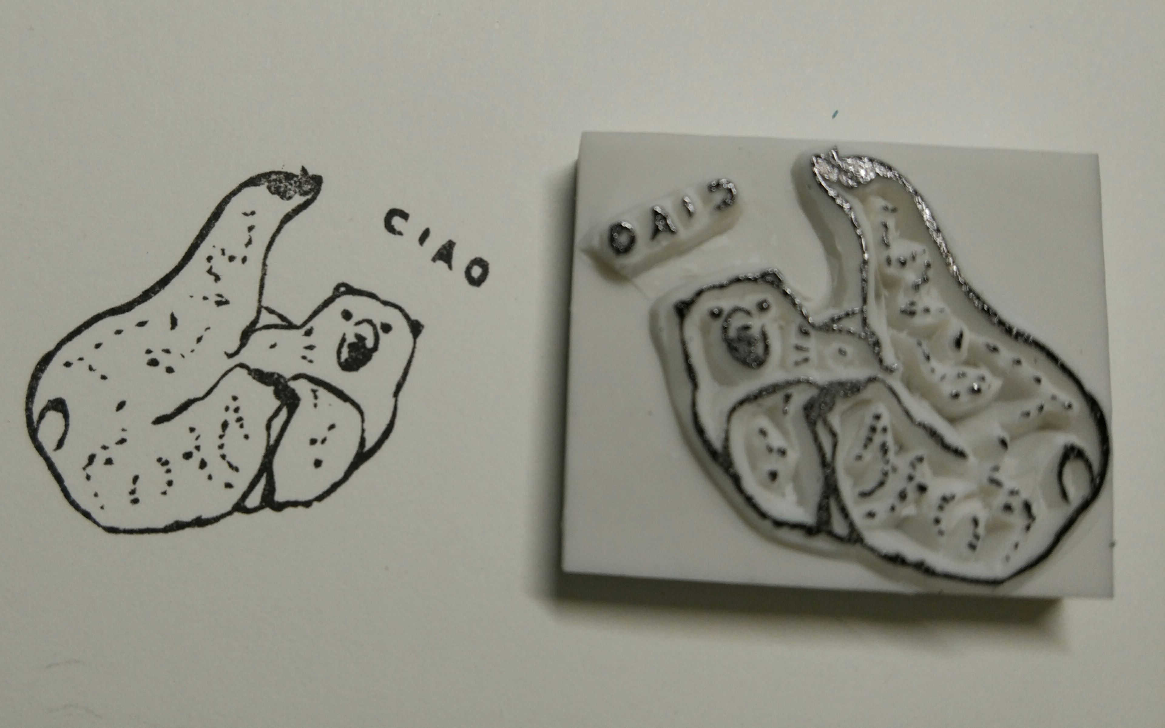 橡皮章——刻一只有腿毛的白熊