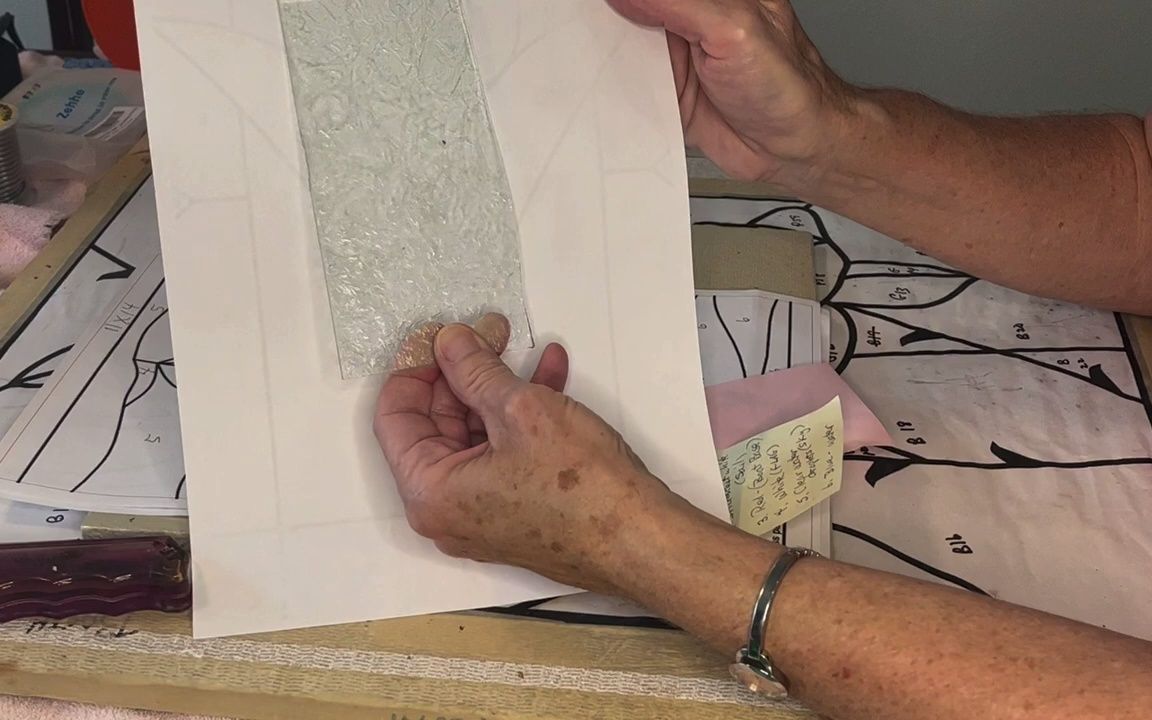 【玻璃绘画】制作彩色玻璃方法