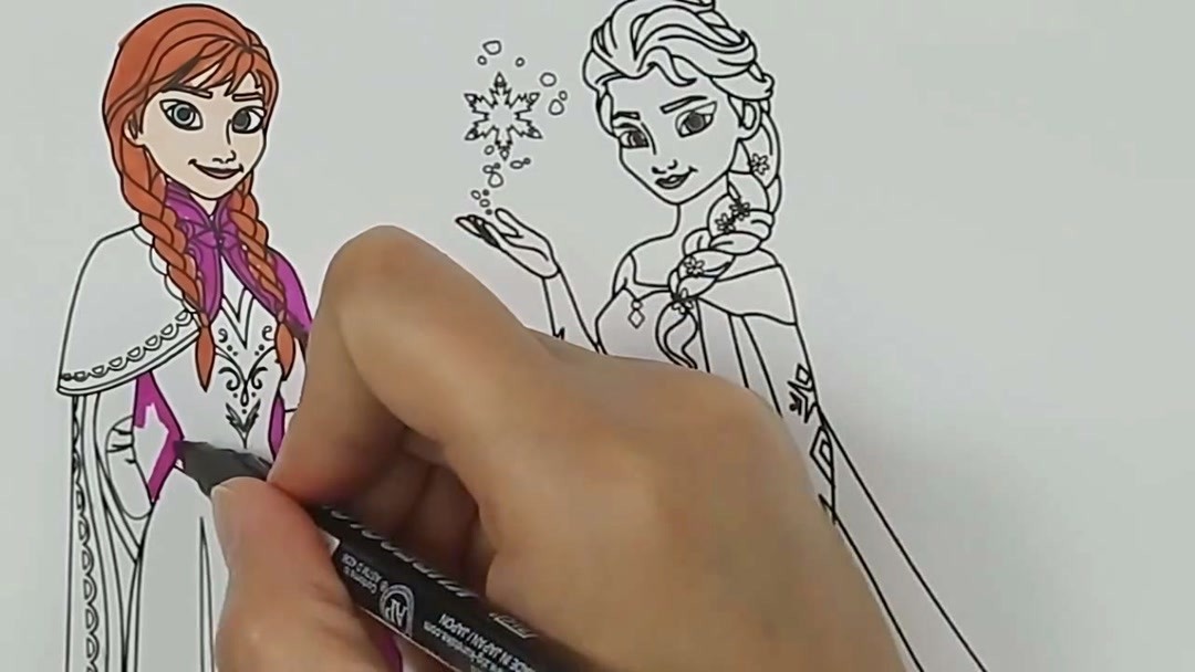 儿童简笔画,涂画美丽的爱莎和安娜公主,创意美术课程