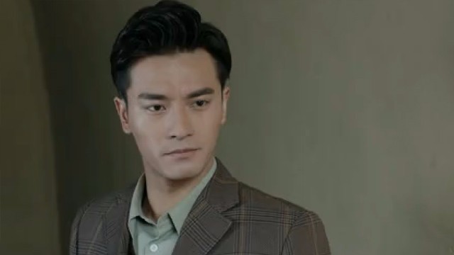 【密查】仲明确定信号源的位置 最终找到一本烧毁的密码本