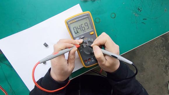 实测全自动洗衣机可控硅好坏元件对比,感兴趣的朋友可以了解一下