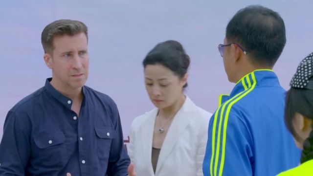 就听了小屁孩说了一句就露出不可思议的表情!