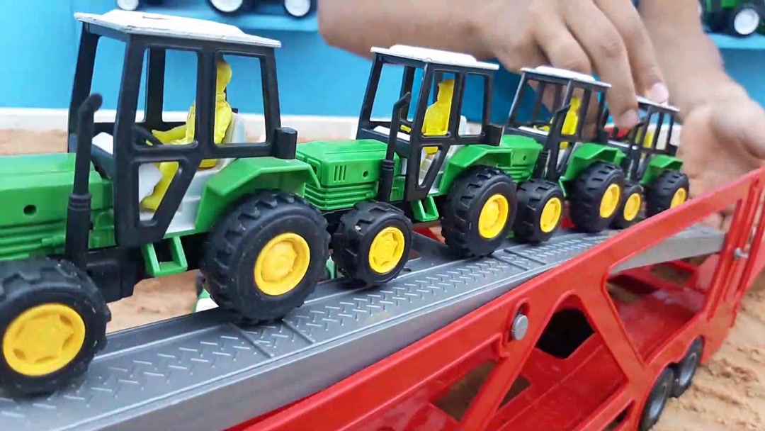 少儿卡通,工程车玩具动画,超级卡车运输10辆拖拉机