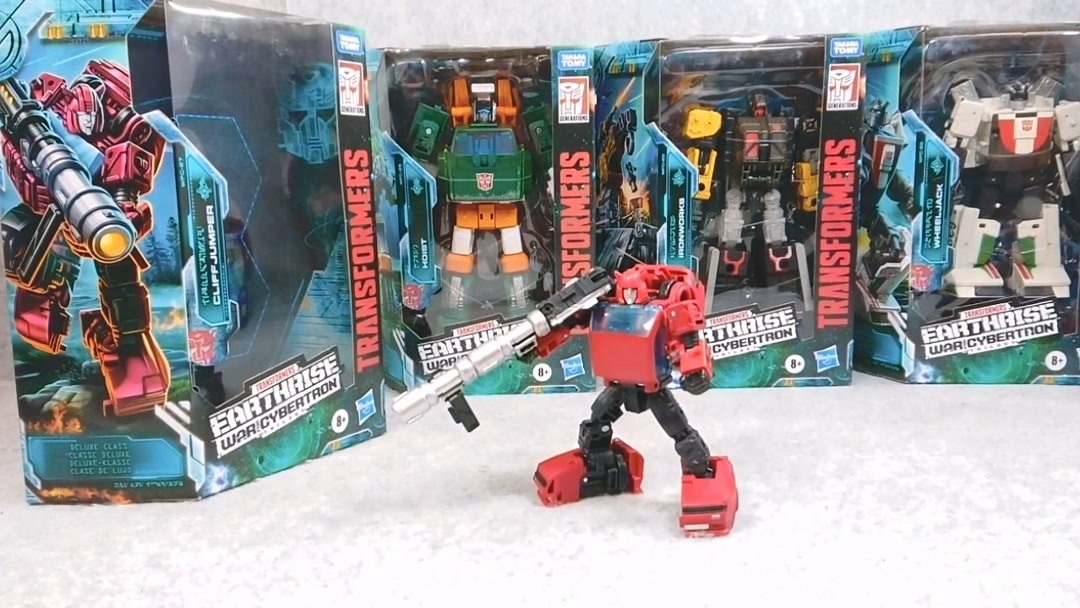 把玩党的福音!Takara Tomy变形金刚围城第二部地球崛起D级飞过山