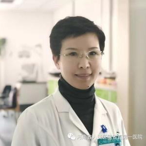 眼整形医生关改新 