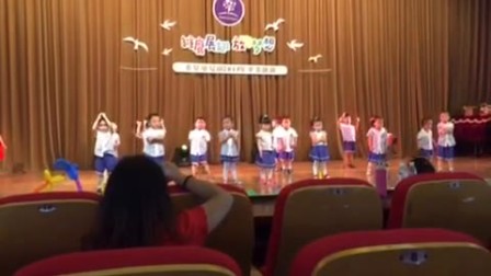 胡铭轩小小班在宾王小学演出:浙江省义乌市诚信一区王芳龙上传
