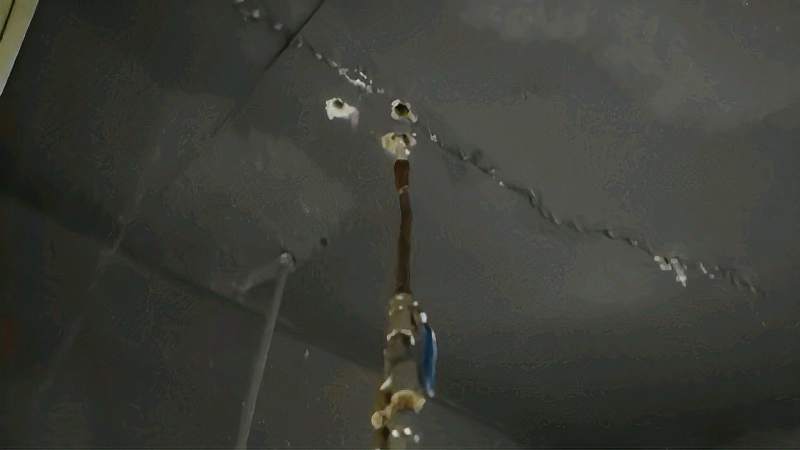 现浇板裂缝漏水“水固化补漏”维修施工