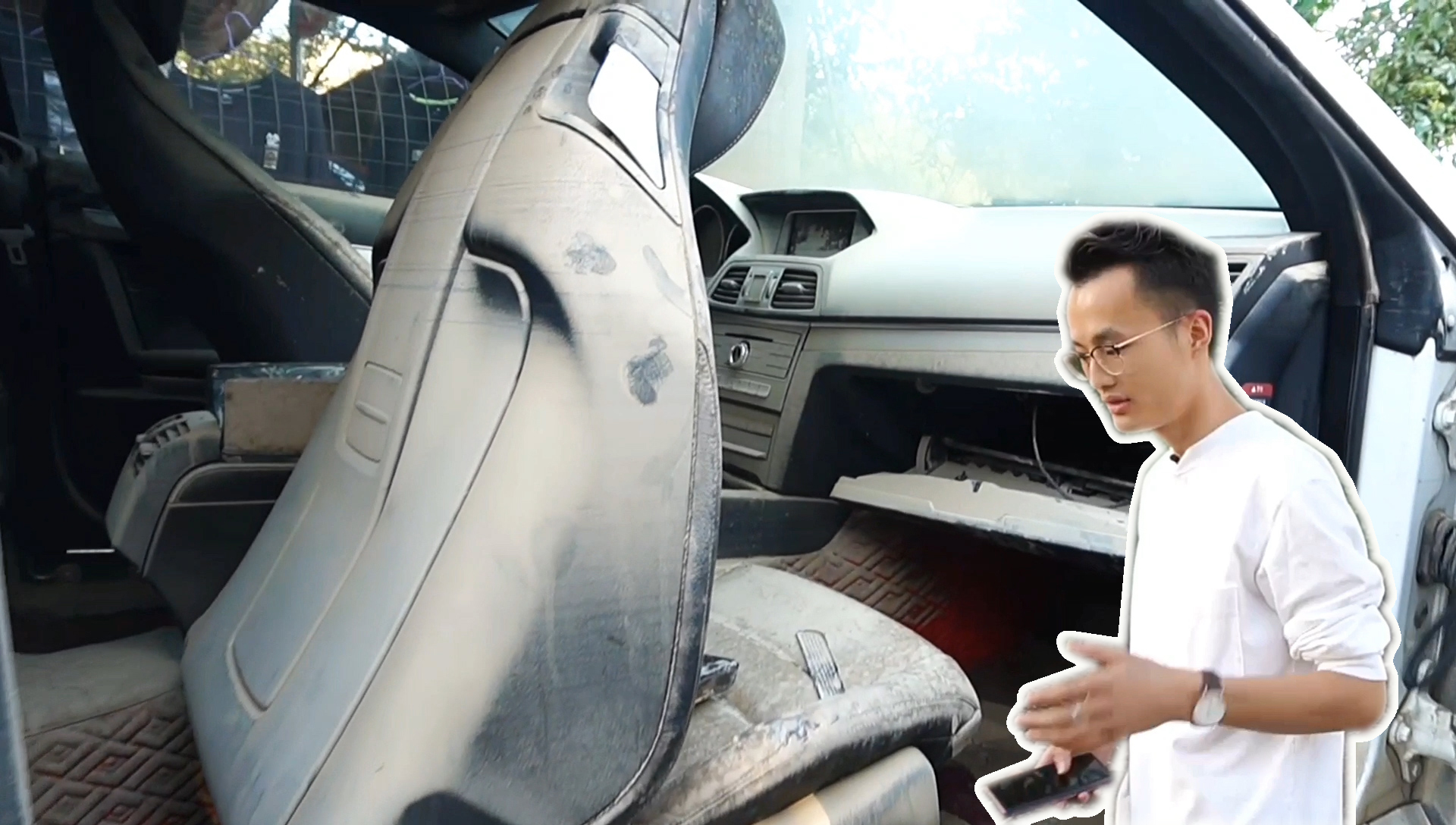 未修复的水淹车有人要?低于市场价6万买宝马,是捡漏还是吃亏?