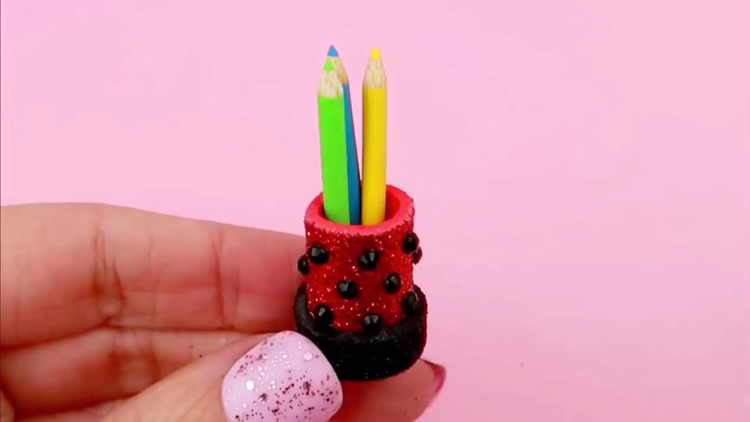 迷你世界DIY:迷你笔筒