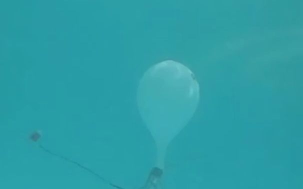 模拟水下核弹爆炸的科学实验。