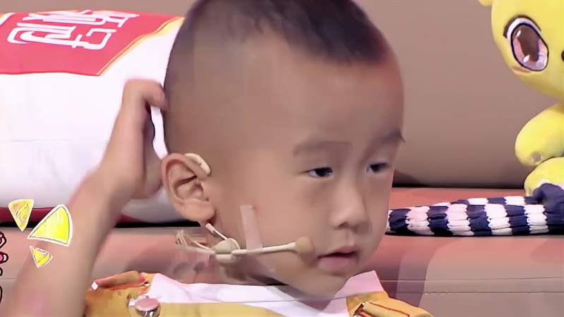 3岁萌娃记忆力太可怕,会被圆周率,甚至能找到哪里缺数字丨 孩子