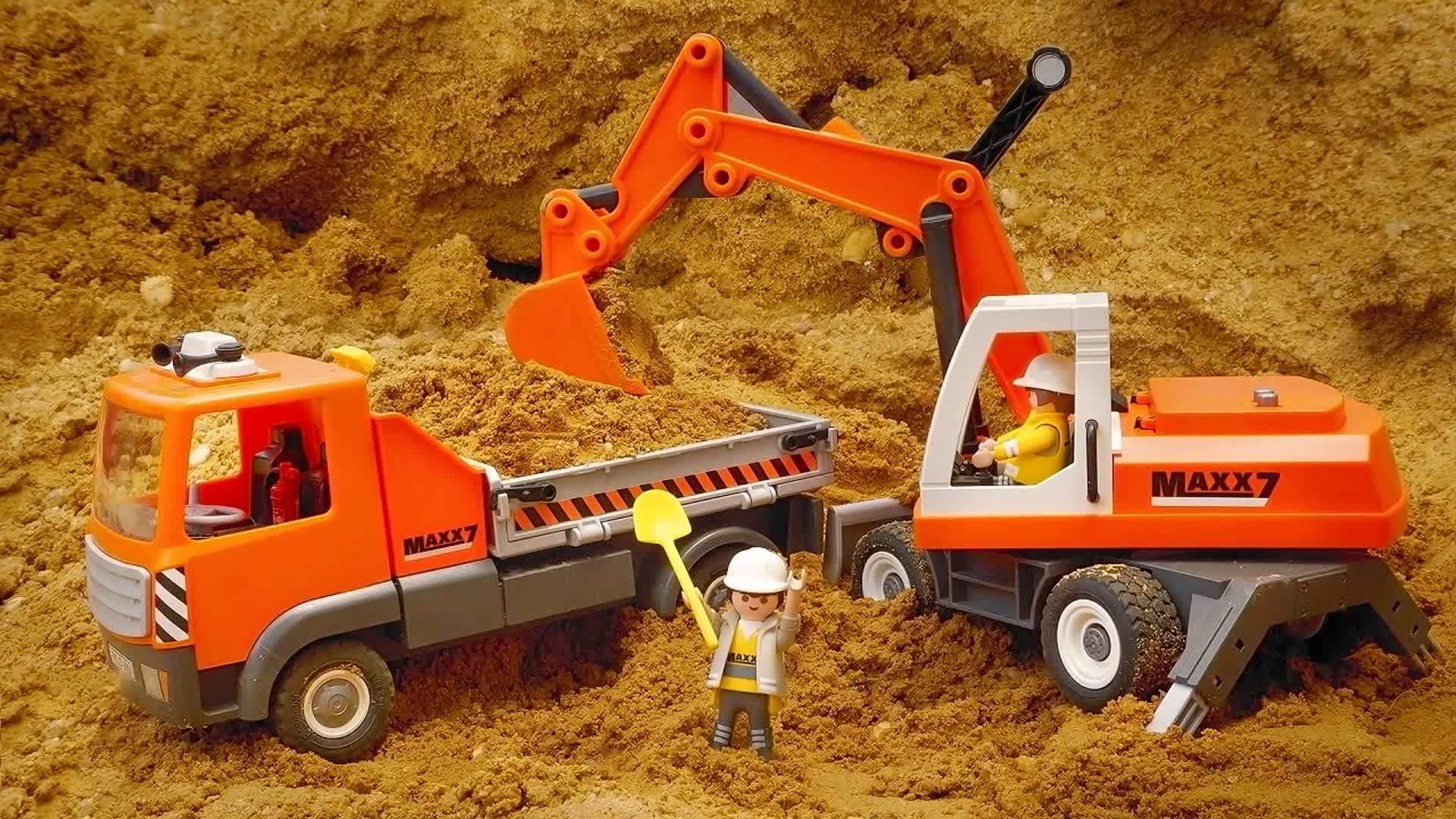 汽车动画片:把玩具霸王龙改装成三轮车!认识颜色!