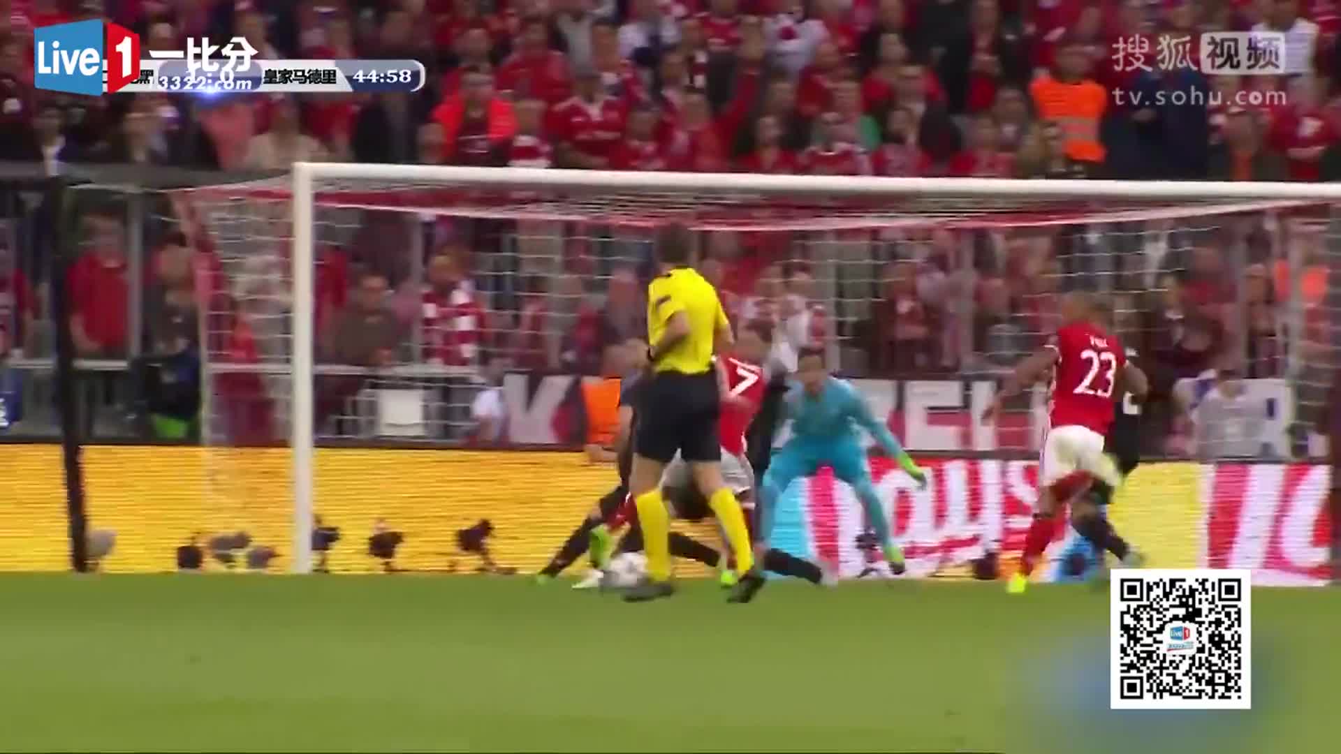 欧冠-C罗双响欧战百球_皇马2-1逆转10人拜仁