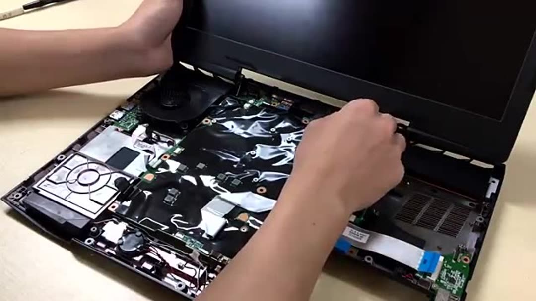 笔记本电脑拆机清灰,如此简单 看视频就会