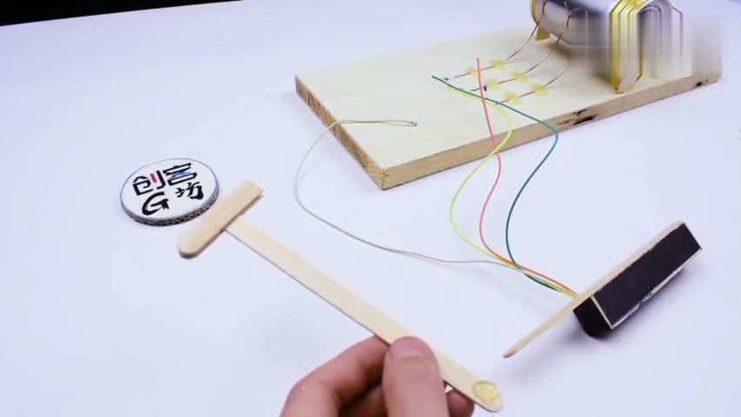 这红绿灯谁见过易拉罐变身红绿灯控制器原理是啥教程见分晓