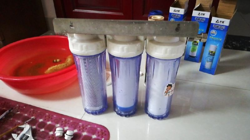 家用三级净水过滤器更换滤芯(下)