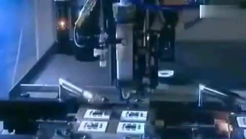 为什么别人的电脑永远不会卡?看技术宅怎样自制一个CPU...