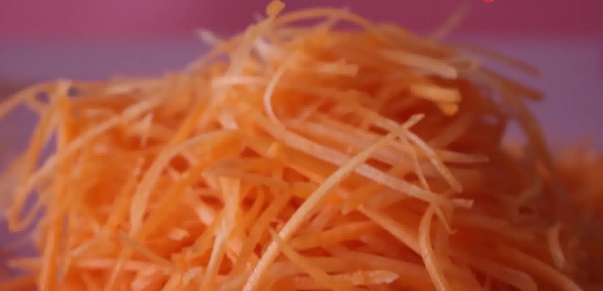 刨丝器很容易伤到手?大厨教你正确使用刨丝器,再也不会伤手