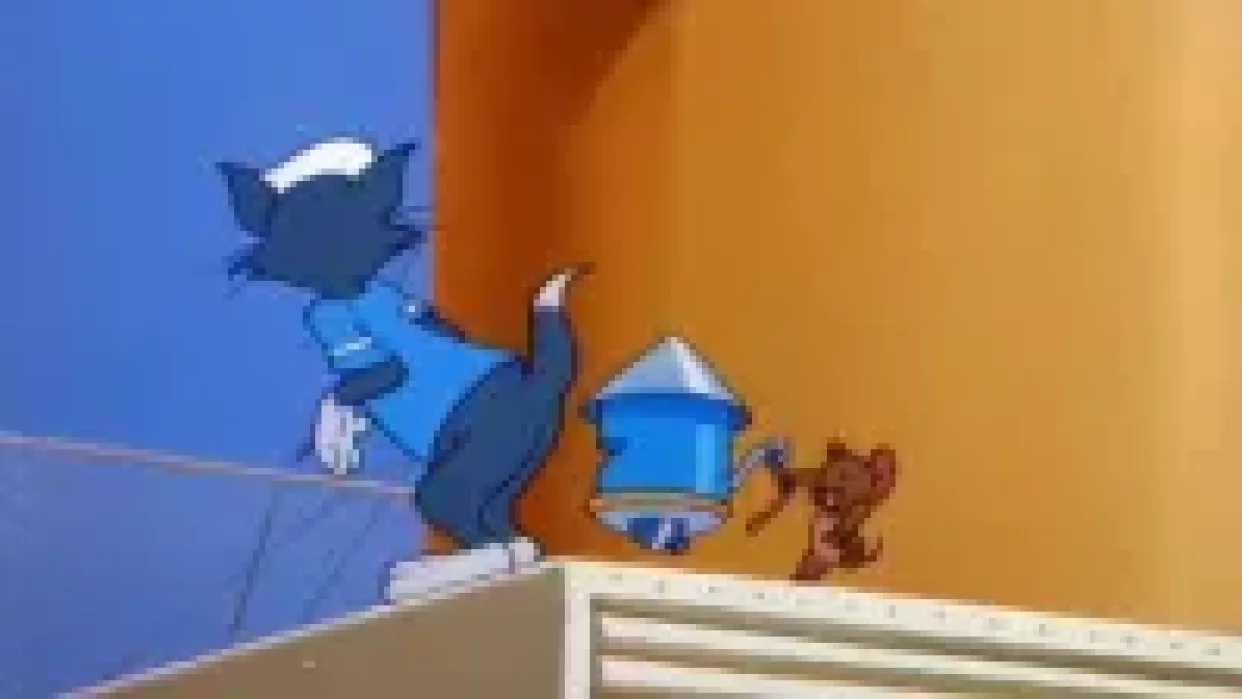 猫和老鼠:汤姆追赶杰瑞,全程都被杰瑞疯狂戏弄,真是只傻猫