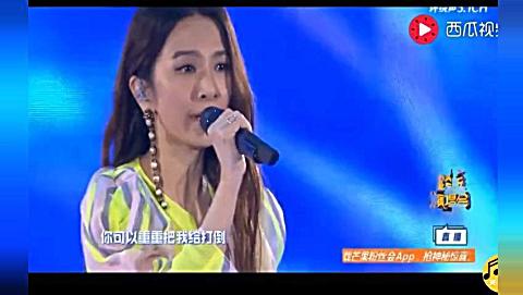 2018湖南卫视跨年演唱会, 田馥甄歌曲串烧, 小幸运好听到爆