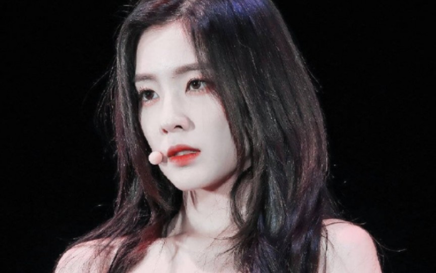 在姐这里,再普通的服装都变得与众不同