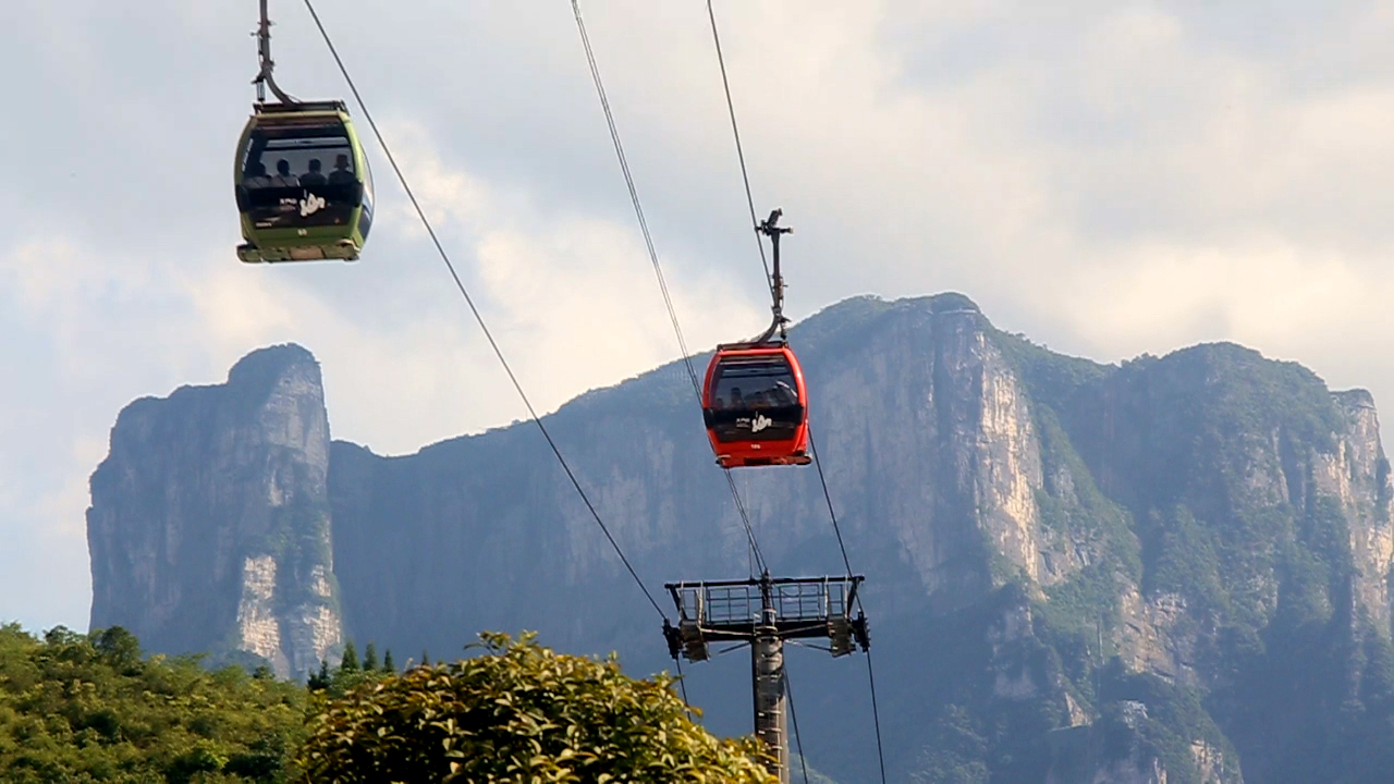 张家界天门山的缆车居然有7公里长,真的是世界第一吗