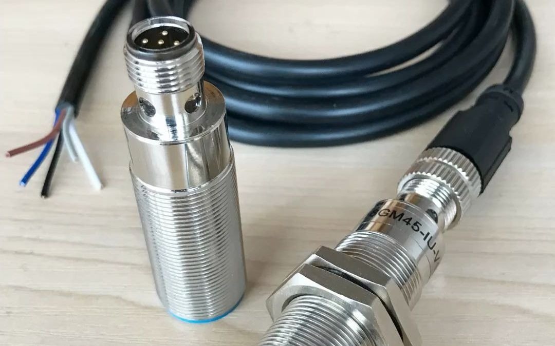 窄声锥超声波传感器,小口径液位检测演示,模拟量输出