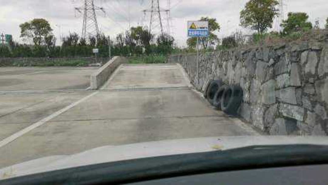 坡起起步不熄火的技巧,不看亏大了赶紧收藏