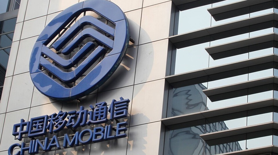 4G升级5G网络,换手机还是换卡?三大运营商早已给出...